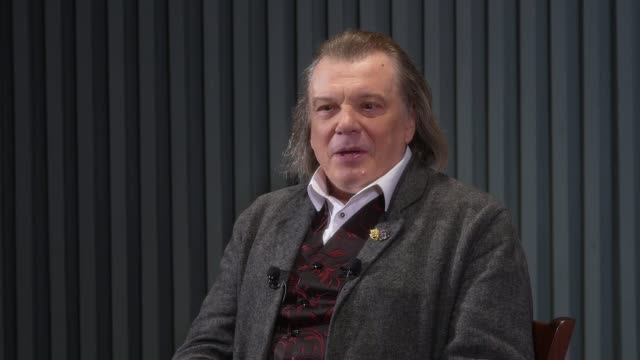 "СЛУЖЕНИЕ". ЮРИЙ ВАСИЛЬЕВ - 50 ЛЕТ НА СЦЕНЕ ТЕАТРА САТИРЫ. Фильм Александра Беланова.