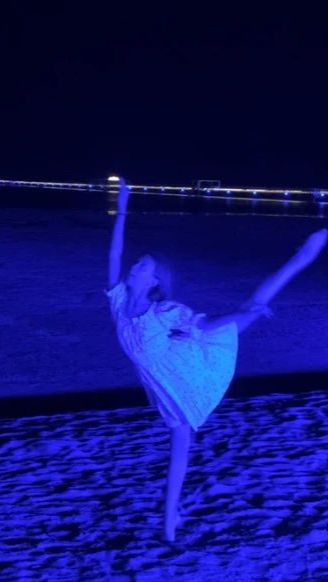 Балет на берегу Красного моря Ballet on the shore of the Red Sea