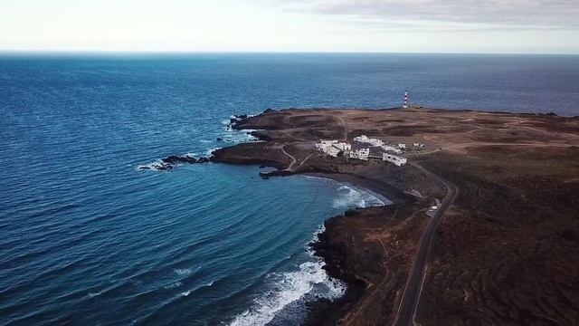 ЭТА МЕЛОДИЯ УБАЮКИВАЕТ, СНИМАЯ НАПРЯЖЕНИЕ