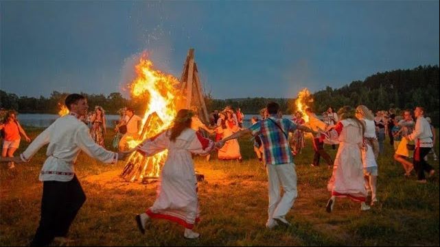 КАК НАШИ ЗРИТЕЛИ ОТМЕТИЛИ ПРАЗДНИК КУПАЛА..