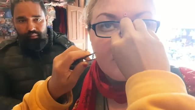 НЕПАЛ! 22. КАК ЖИВУТ В ДЖУНГЛЯХ. БЫЛО БОЛЬНО! ЮВЕЛИРНЫЙ МАГАЗИН. СЕРЬГИ