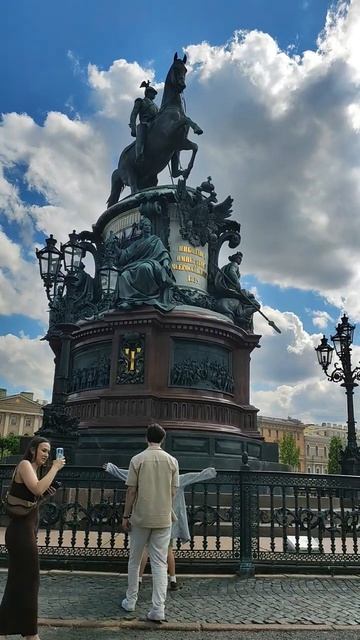 Прогулки по Петербургу😍 #этопитер #спб #город #жизнь #travelblog #гуляемпопитеру #лето (1)