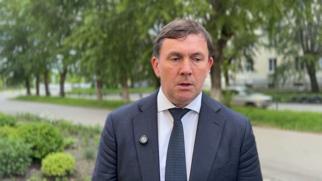 В Каменске-Уральском продолжается капитальный ремонт двадцатой школы. Панорама 03.07.26