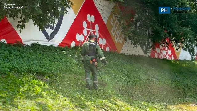 Глава администрации Рязани рассказал об уборке города и поливе цветов