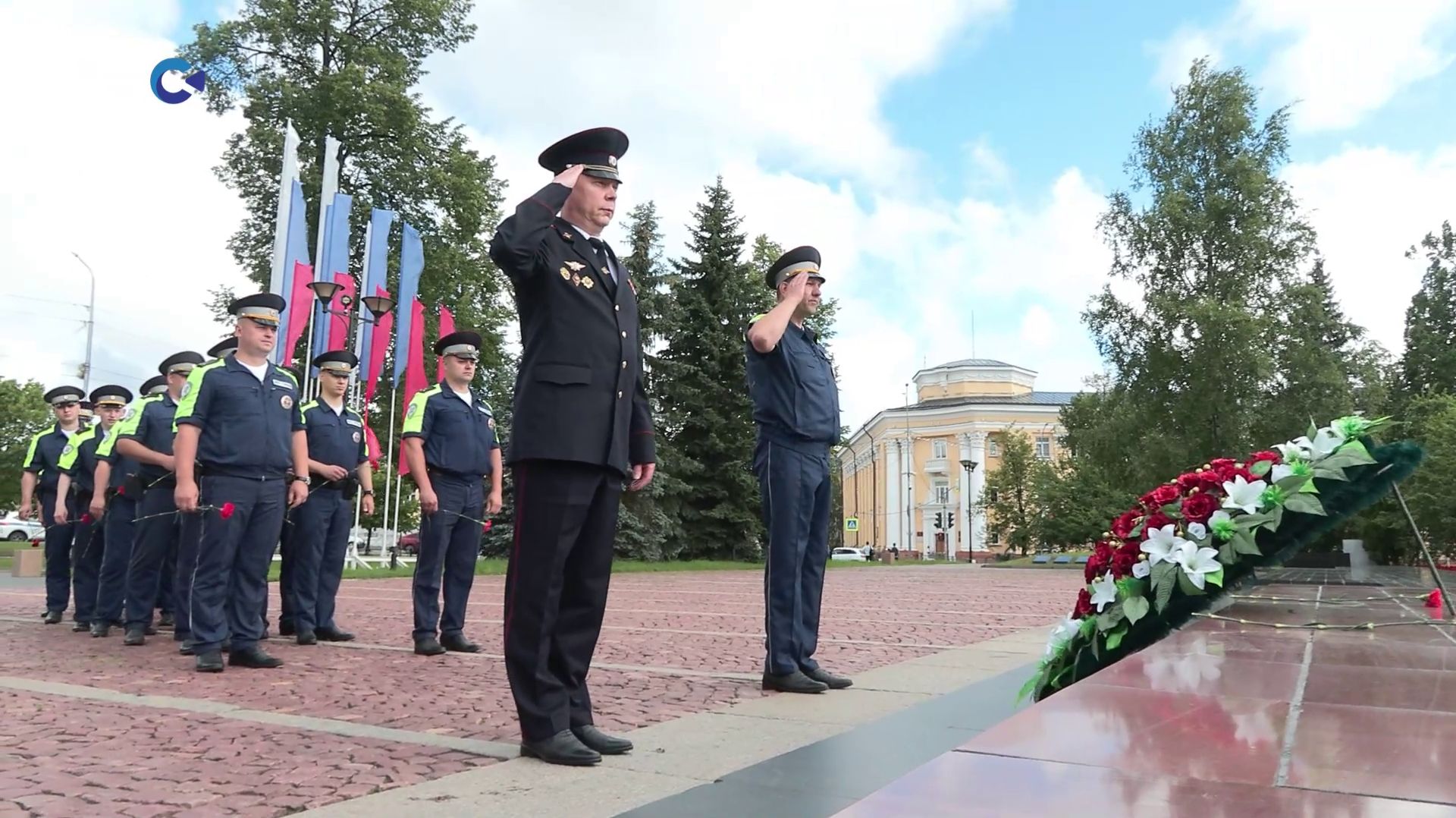Госавтоинспекция России отмечает 90-летний юбилей