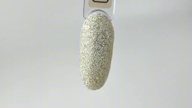 Выкраска: Гель–лак UNO №340 Алмазное сияние - Diamond Shine