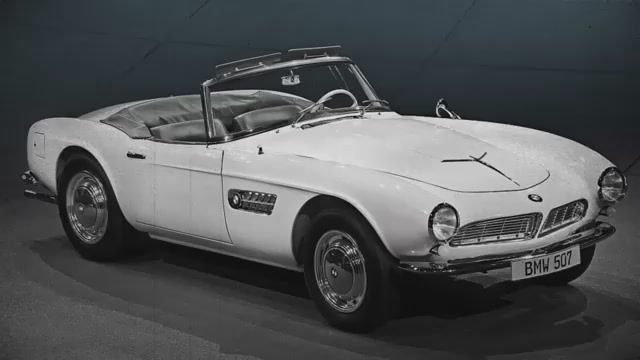 BMW 507. Машина Элвиса, которая разорила целую компанию.