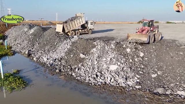 Строительство, засыпка водного канала, высотные съёмки