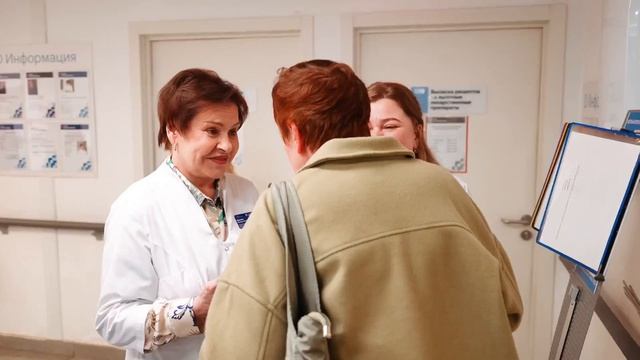 В рубрике «Человек труда» — заведующая поликлиникой № 2 Любовь Кикоть