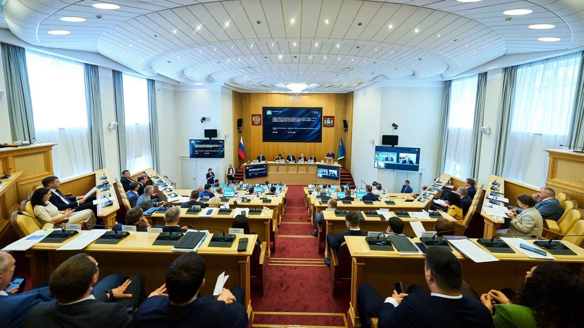 Депутаты фракции ЛДПР за 5 лет работы в Думе Югры внесли 45 законодательных инициатив