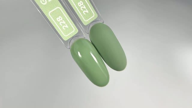 Выкраска: Гель–лак UNO №228 Зеленый вереск - Green Heather