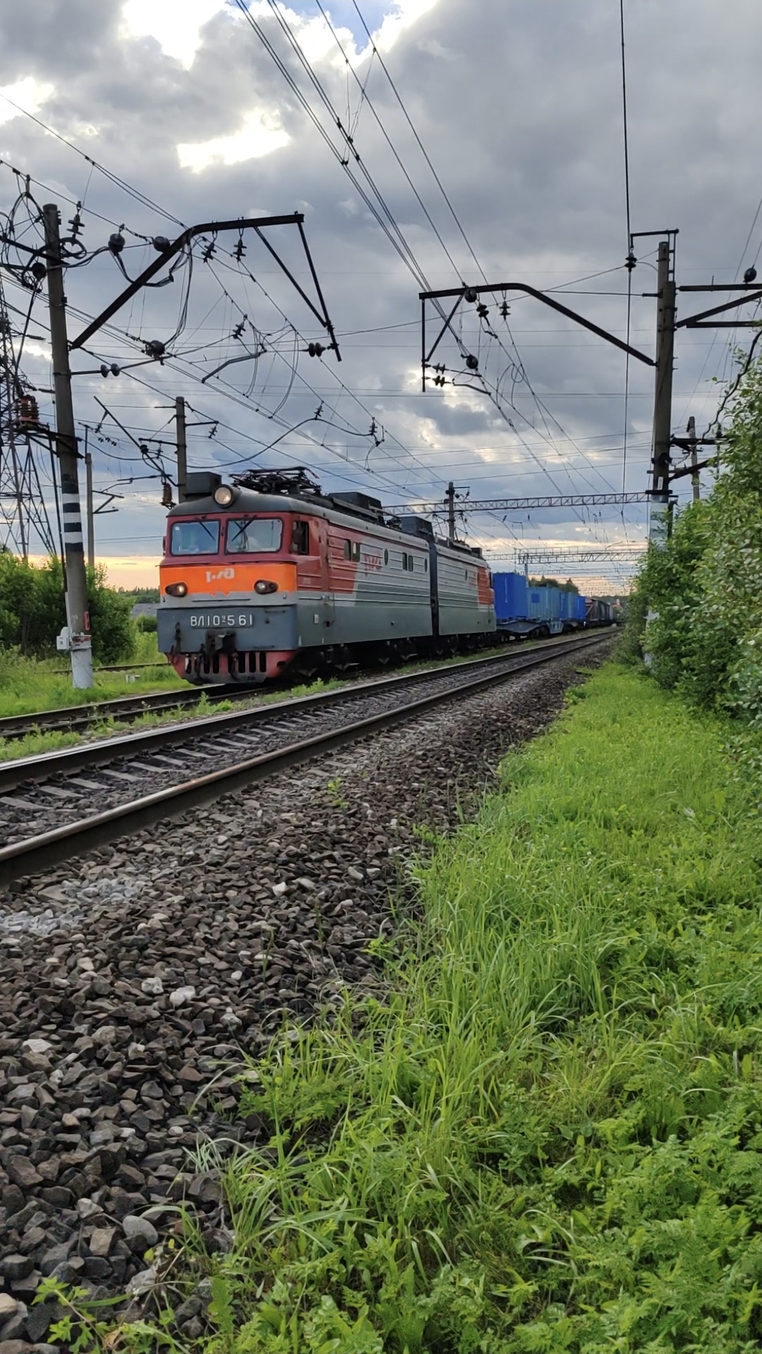Грузовые поезда на БМО🚂