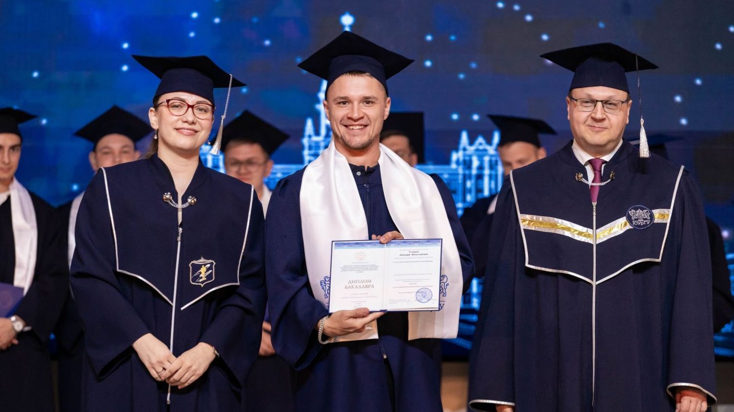"На высокую орбиту": выпускной ПИ