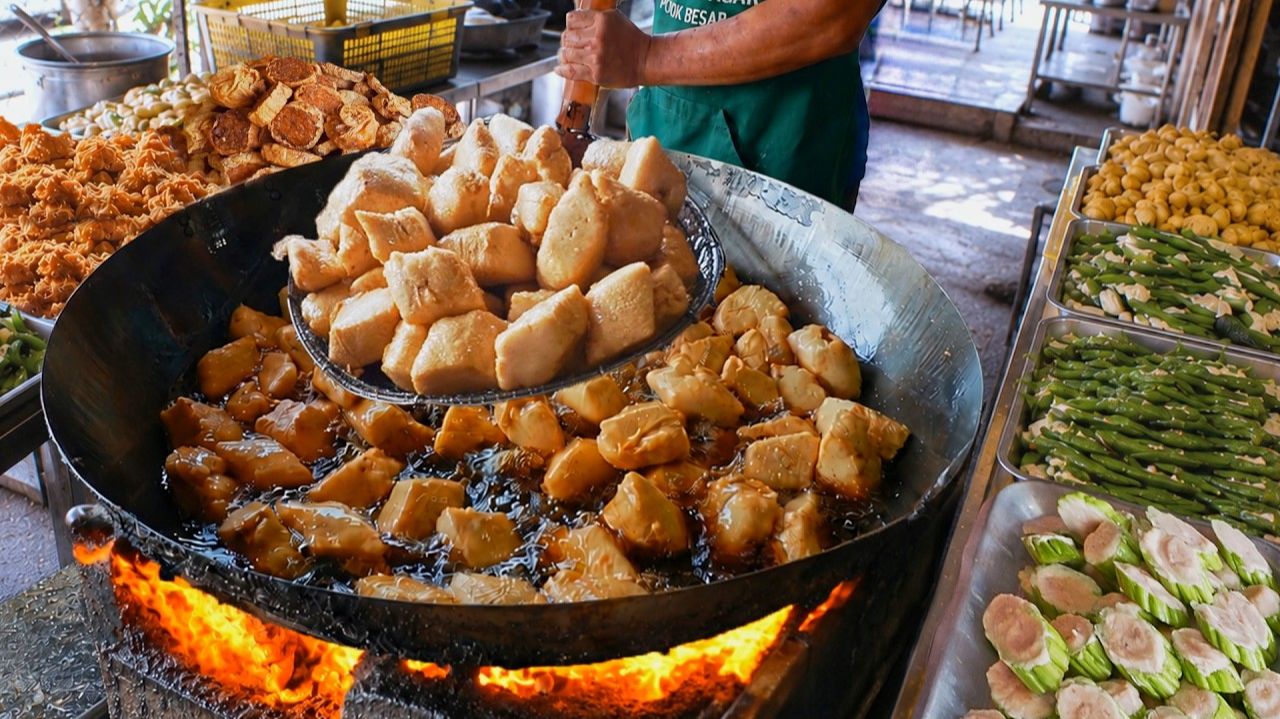 Популярные жареные закуски! Жареный зеленый перец Зеленый дракон, жареный рыбный тофу