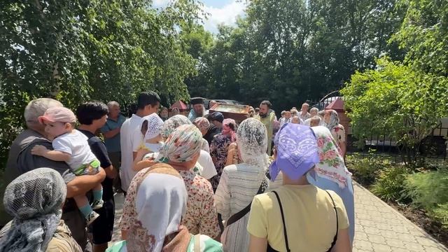 Крестный ход из Жадовской Пустыни
