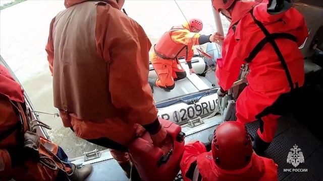 (7.07.2026) В Хабаровском крае спасатели провели учения с привлечением самолёта-амфибии Бе-200