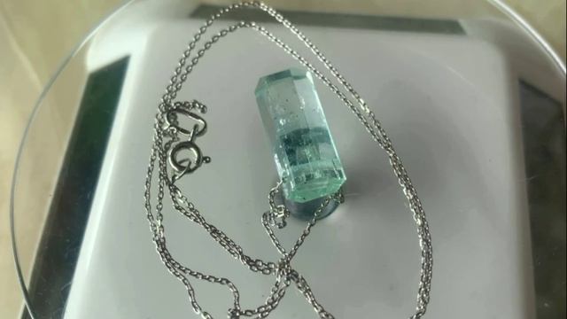 Подвеска из кристалла аквамарина 20х9 мм