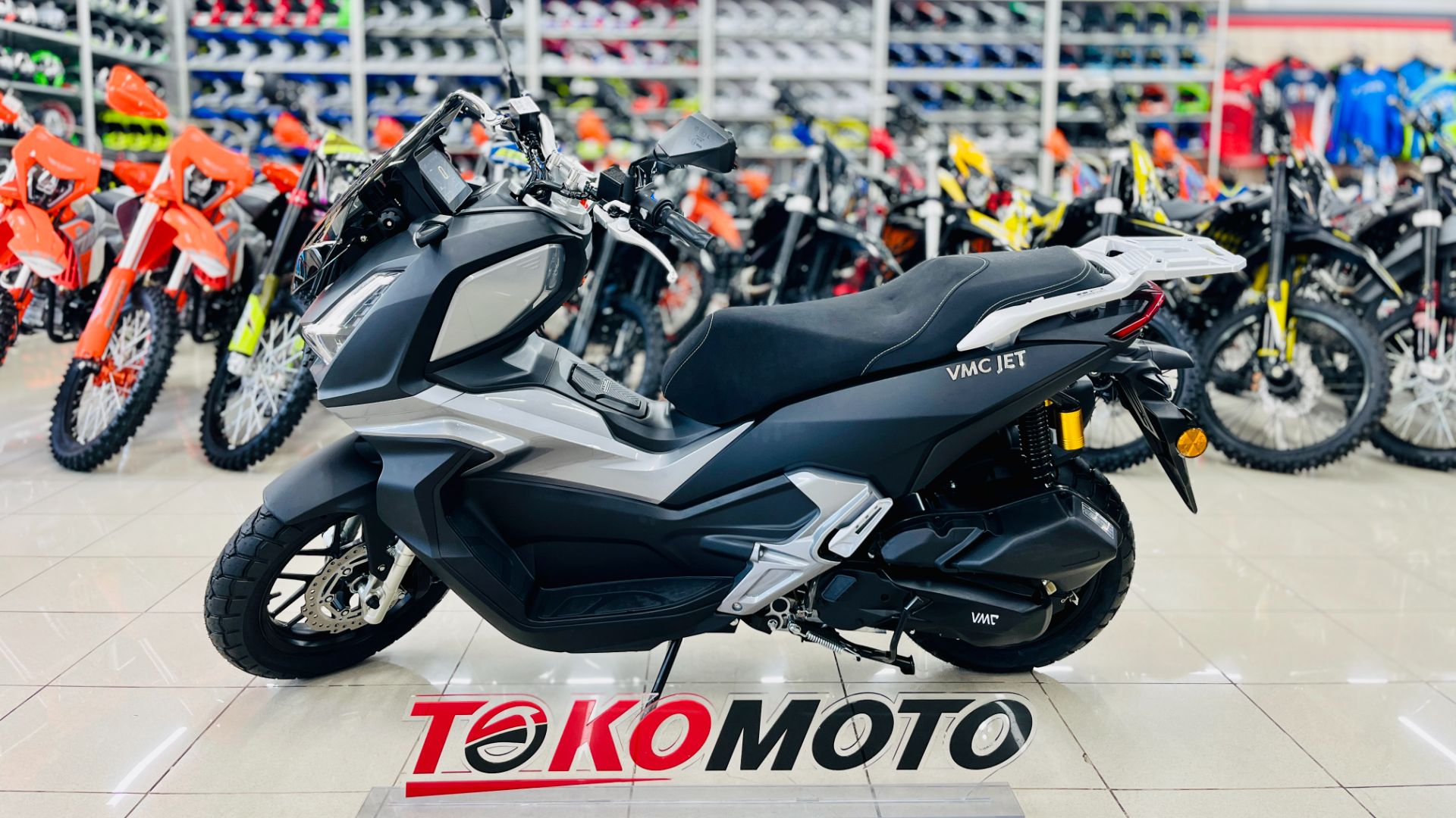 Скутер VMC JET ТY50QT-77H 49см3 СЕРИЯ T1700 (MATT BLACK)