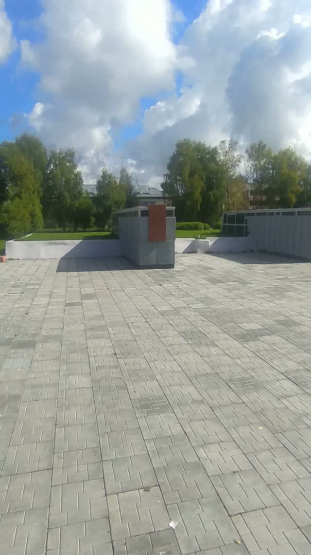 Мемориал памяти сибиряков-фронтовиков, г. Топки, Кемеровская область