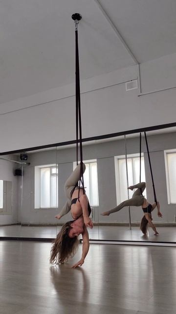 Aerial Straps (Loops) /Воздушные ремни