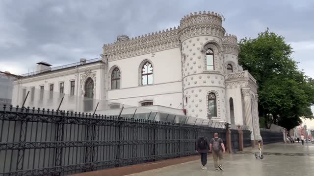 Воздвиженка_Моссельпром и особняк Морозова_05-07-2026