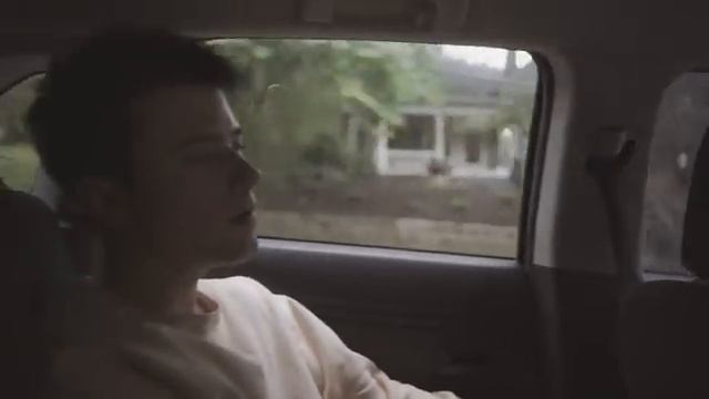 Alec Benjamin - Let Me Down Slowly [Official Music Video]