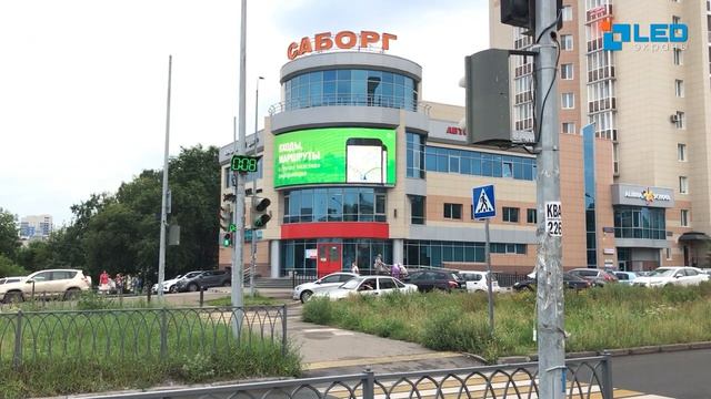 Медиафасад, г. Казань, ТЦ "Саборг", Р25х25 мм