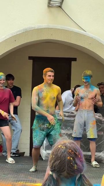🔥Вчера в «Алтай-West» случился настоящий красочный бум!