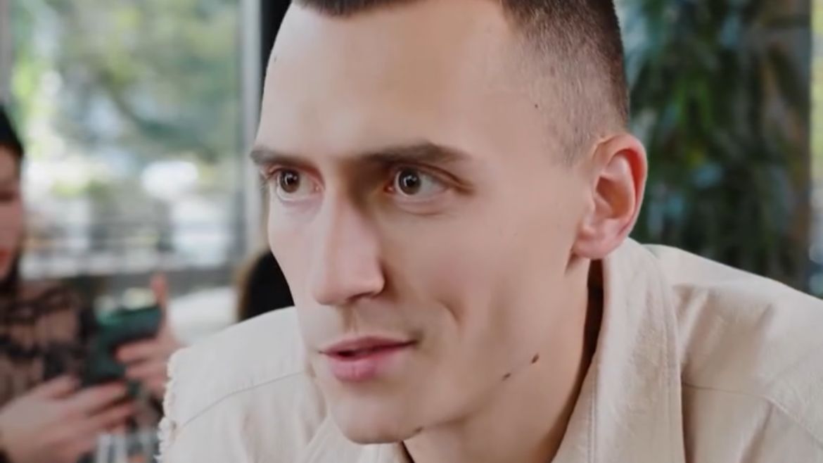 Карина Крос и чат парней