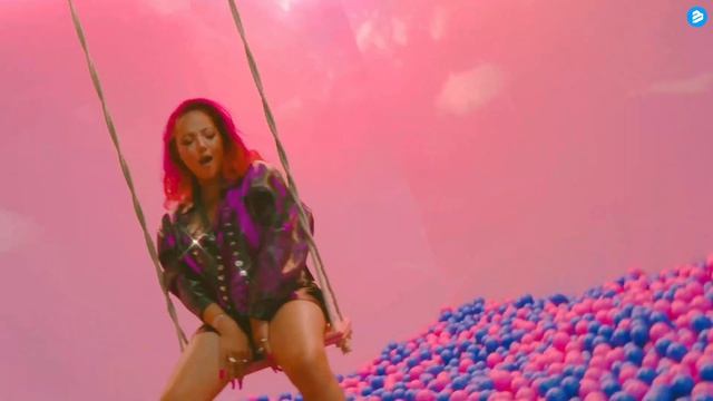 Djamila Celina - Rich Girl