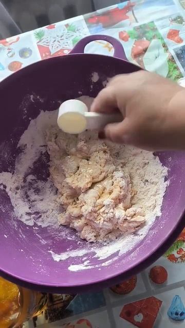 Тесто на вареники и пельмени