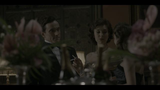 Корона 1 сезон / The Crown