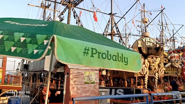 Прогулка по набережной Алании, Турция.