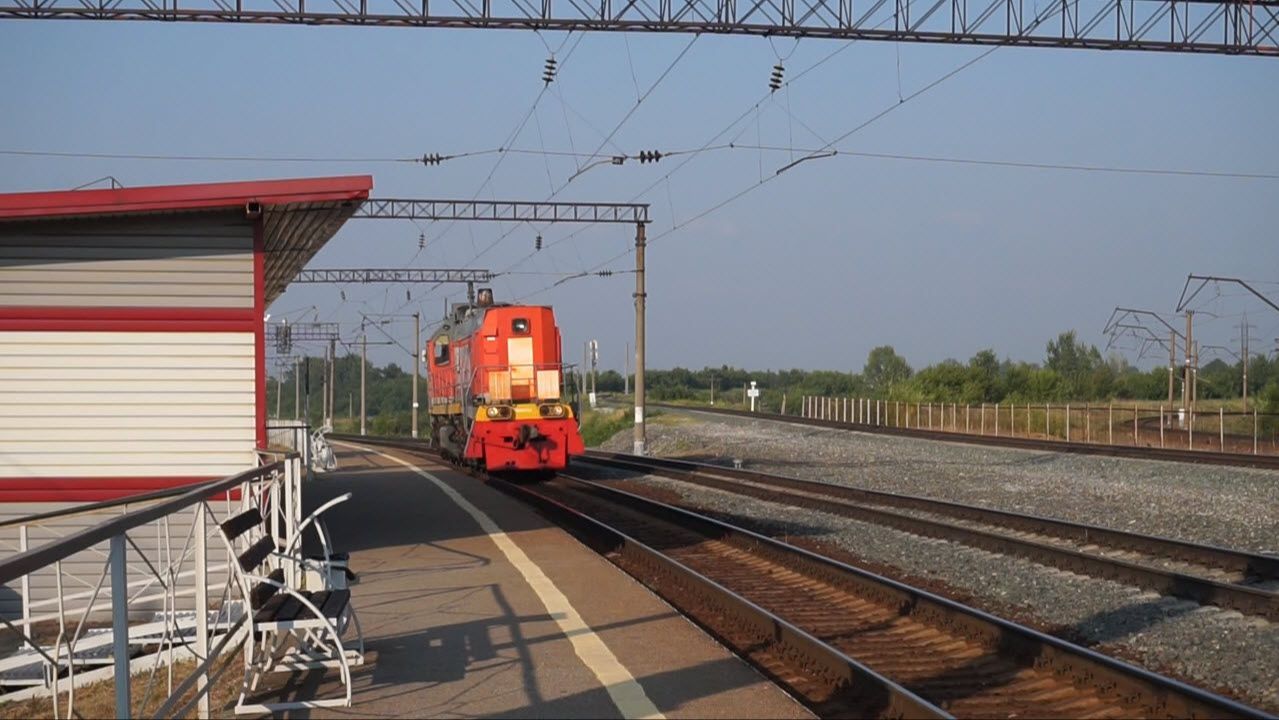Тепловозы ТЭМ18Д , ТЭМ18ДМ и ТЭМ15.