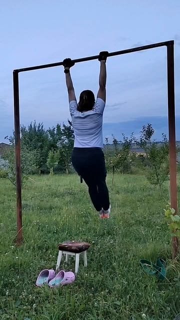 Стойки от Майи