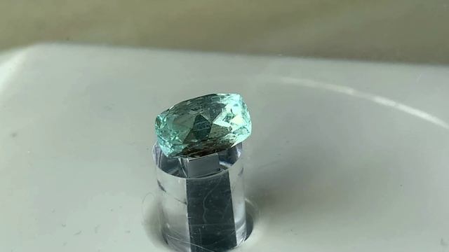 Кушон аквамарина 6х10 мм