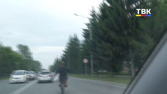 Питбайкеры атакуют: дворы и дороги Бердска превратились в трассу для гонок
