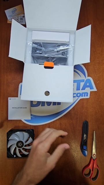 Распаковка кулера для процессора ID-COOLING SE-224-XTS ARGB