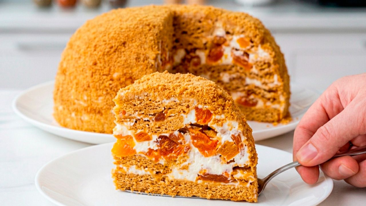 ТОРТ МЕДОВИК С КУРАГОЙ НА ПРАЗДНИК 🎂 ХИТ ЗАСТОЛЬЯ! ПРОСТОЙ РЕЦЕПТ!