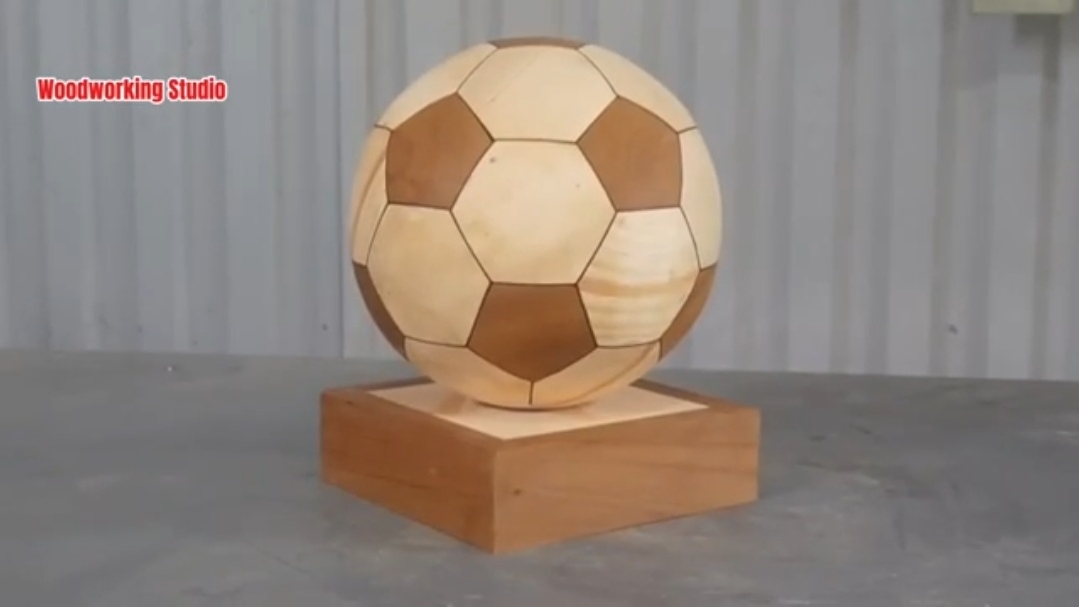 Футбольный мяч ⚽.