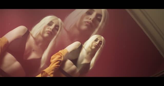 Ava Max - Sweet but Psycho