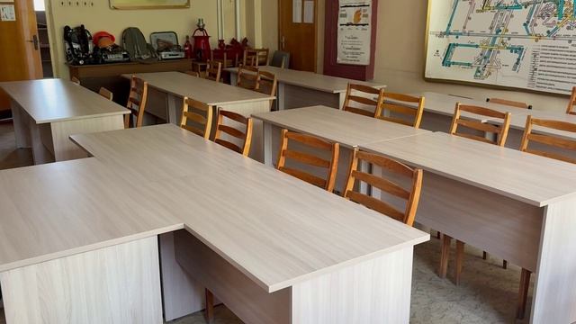 Новая мебель для оснащения ДонНТУ