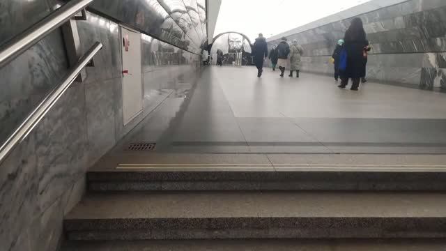 Станция метро Достоевская интерьер, пассажиры, поезд Москва Фрагмент 38