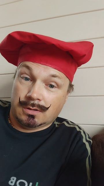Шеф повар отжигает