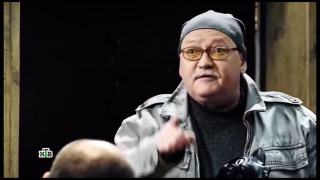 ПОХОЖ НА ИДИОТА_