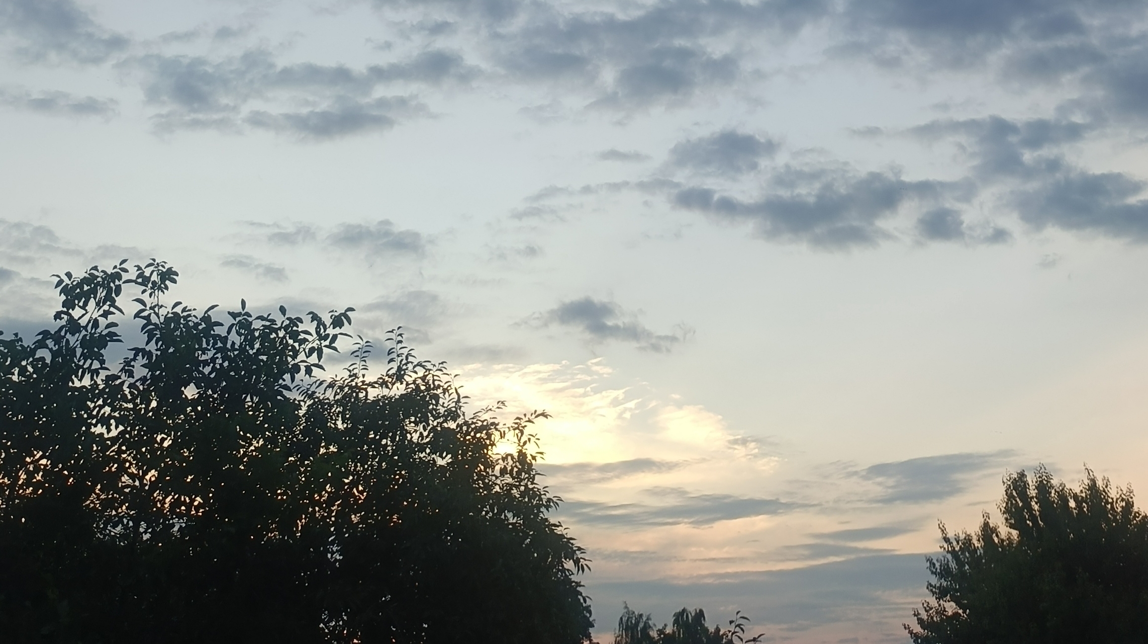 здесь 🫶мы с вами ,общаемся 😊