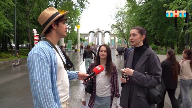Узнали у случайных прохожих, когда они предпочитают брать отпуск