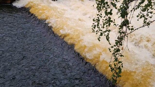 Водопады и пороги