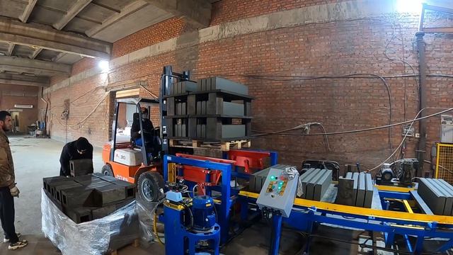 Вибропрессы с 1м зоной формования ″Рифей-Буран-2″, ″Рифей-Буран″, ″Рифей-Полюс″