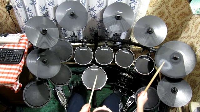 Drum covers (Alesis DM10 studio + Medeli DD505)